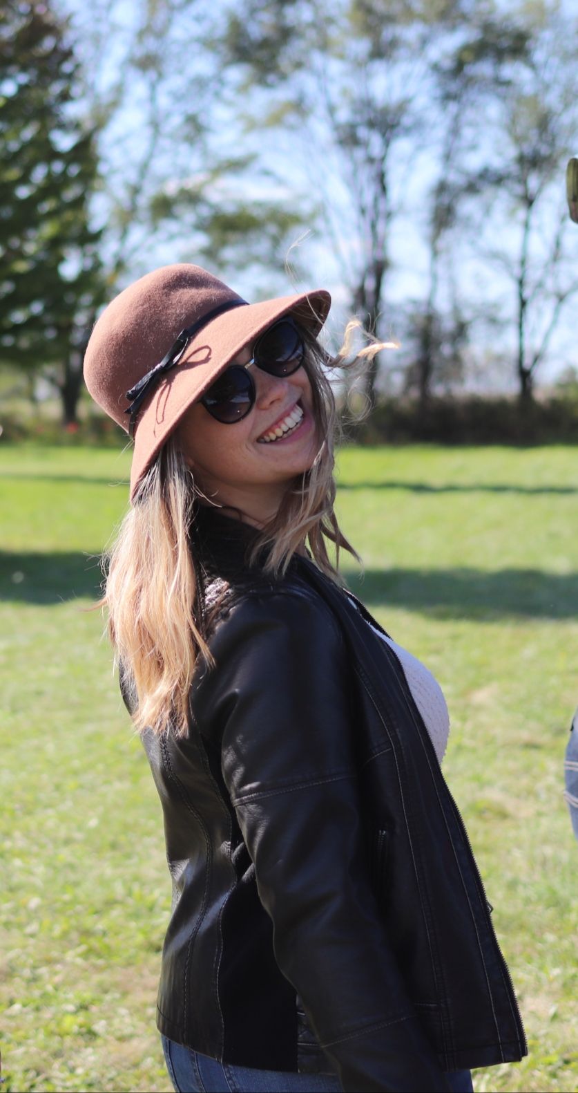 Ali Teske | Collider