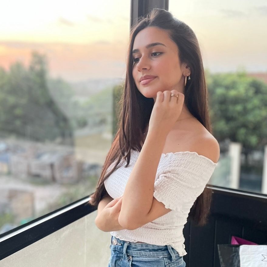 Daniela Gama | Collider