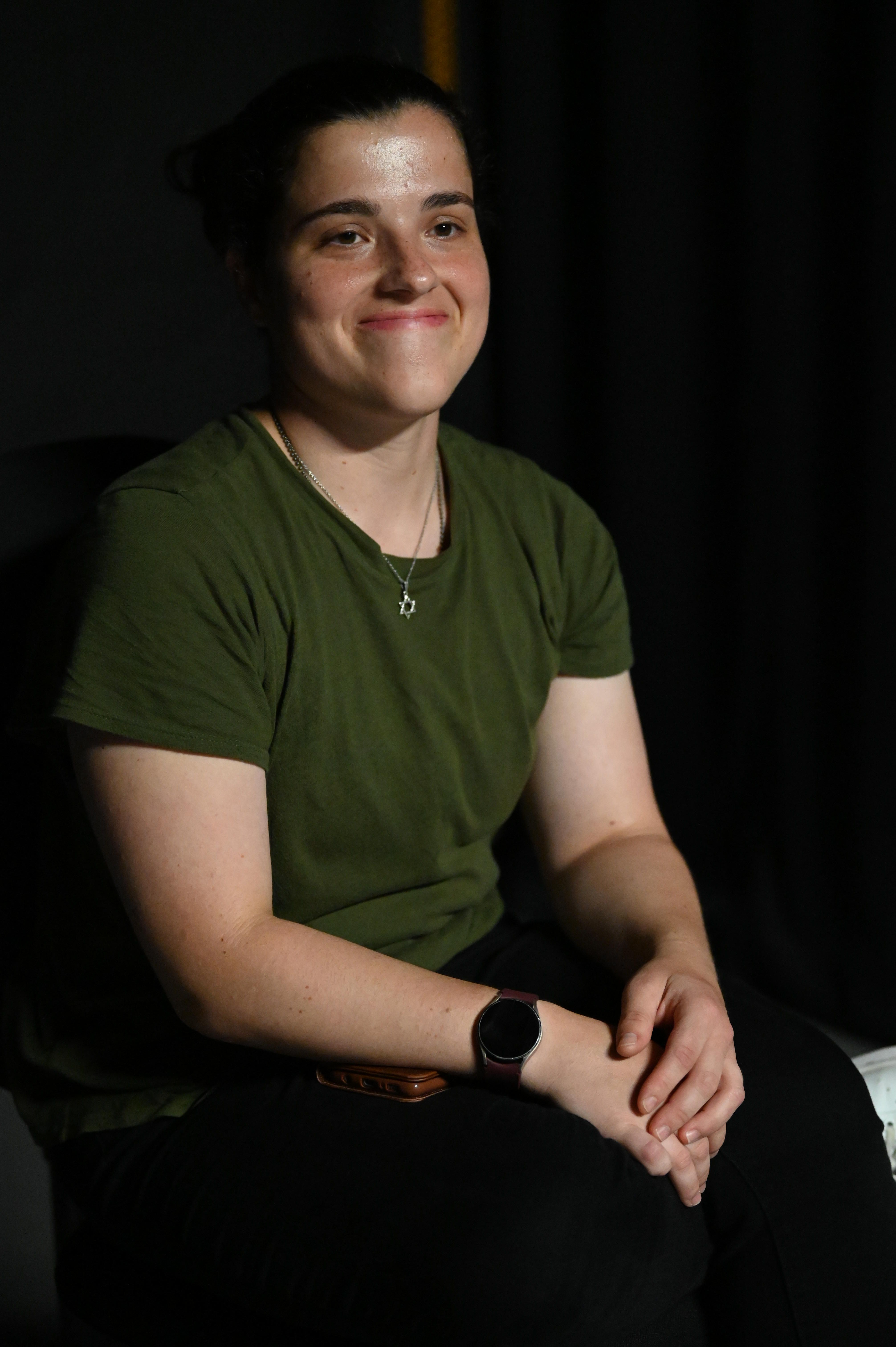 Elizabeth Buck | Collider