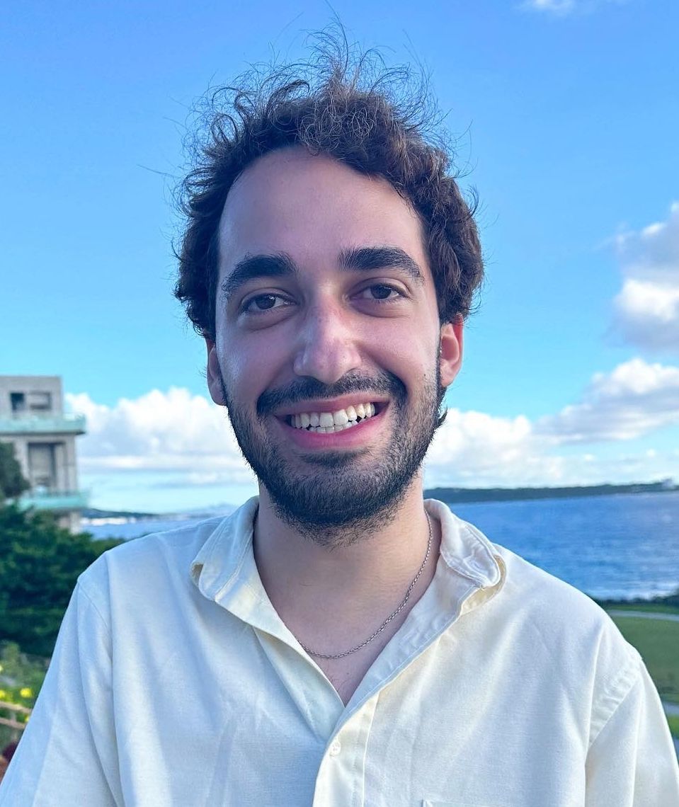 Dennis Aronov | Collider