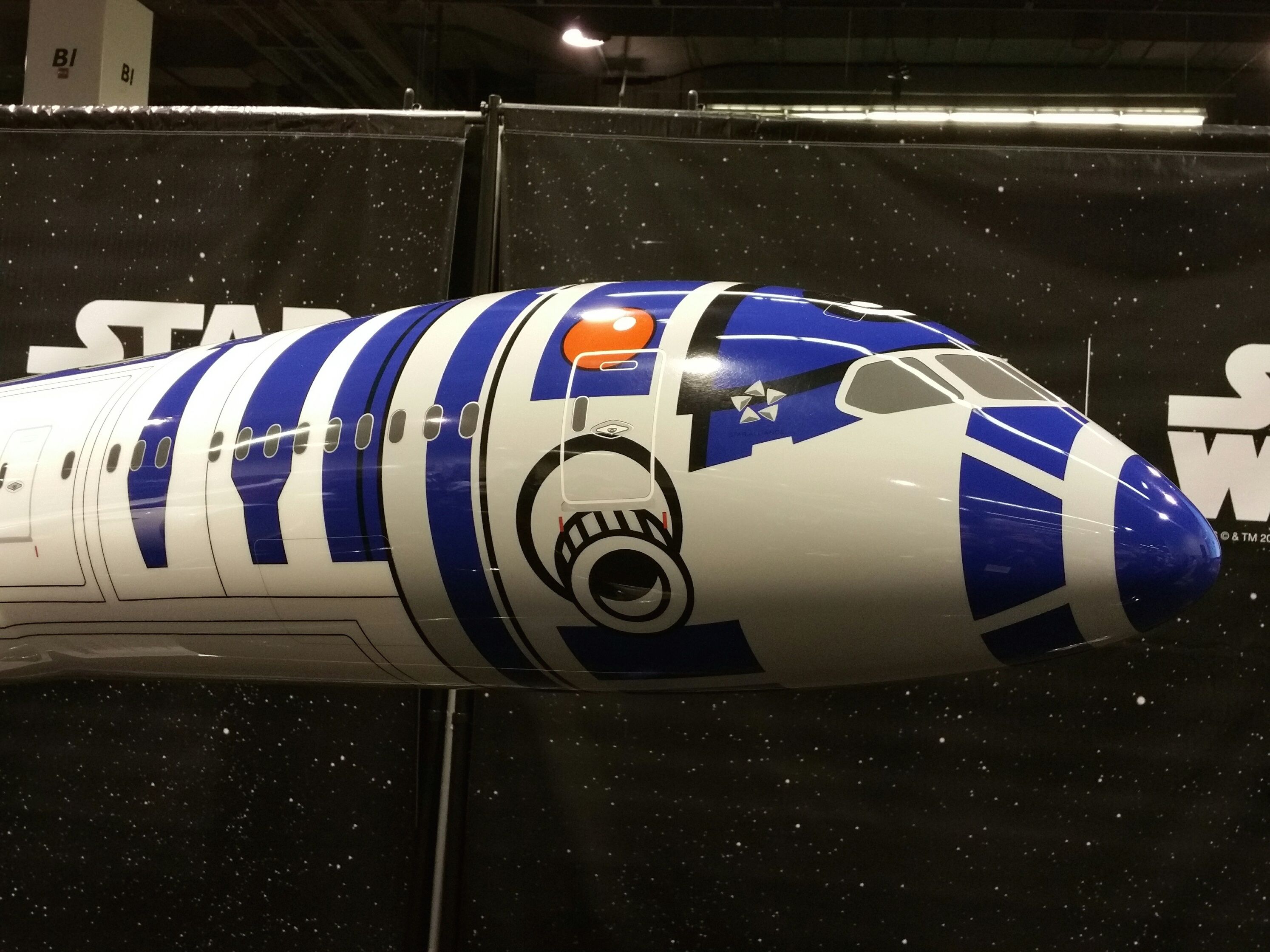 Star Wars Plane Pictures and Video from ANA Airlines