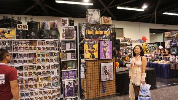 WonderCon 2015: Pictures From Inside and Outside Convention