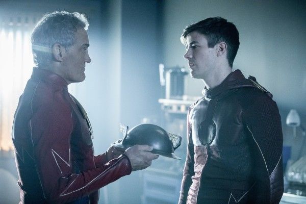 The Flash Recap: "Into the Speed Force" - Show Me a Hero