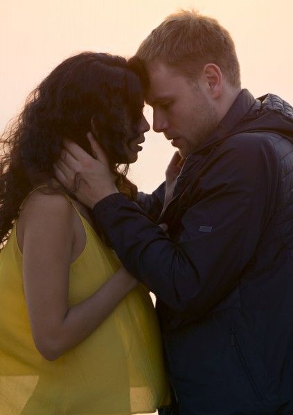 Sense8 Season 2: Max Riemelt and Tina Desai Interview