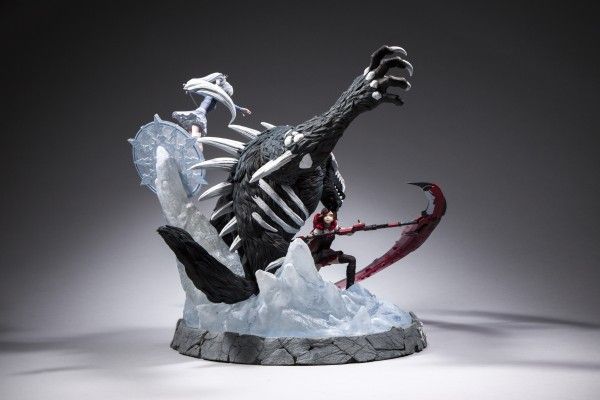 RWBY McFarlane Toys Statue: Weiss and Ruby Battle an Alpha Beowolf