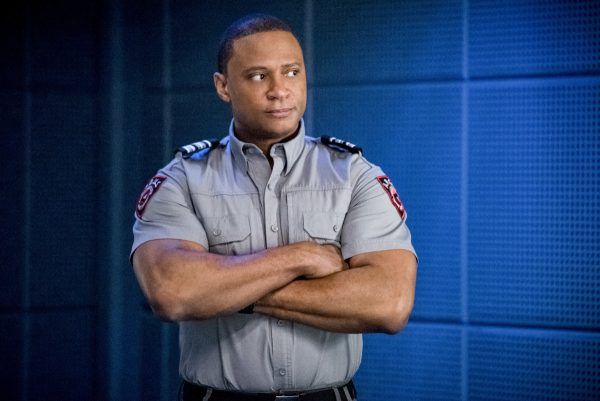 Arrow: Why Deputizing the Vigilantes Is a Game-Changer