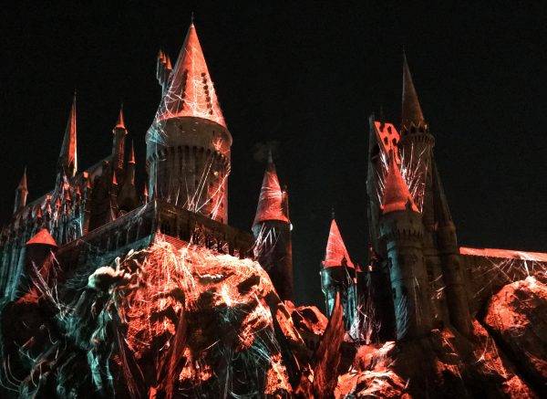 Dark Arts at Hogwarts Castle: Universal Sr. Director on New Light Show