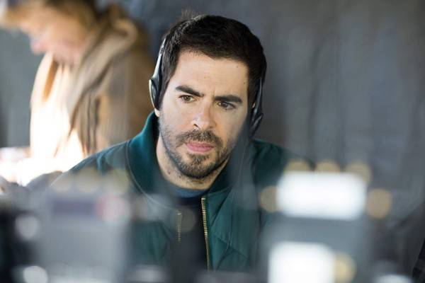 FIN Trailer Reveals Eli Roth's Thrilling Shark Documentary for Discovery+