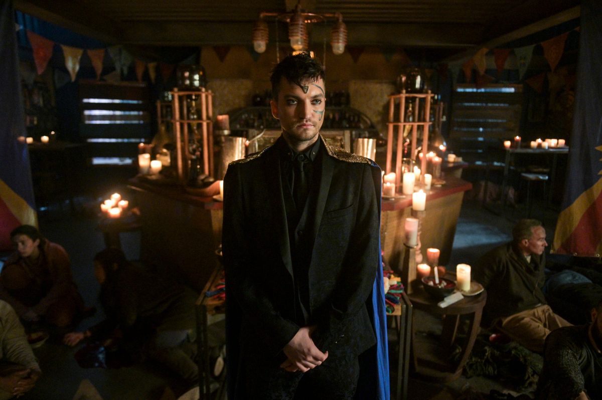 The Flash Casts The 100's Richard Harmon as Captain Boomerang