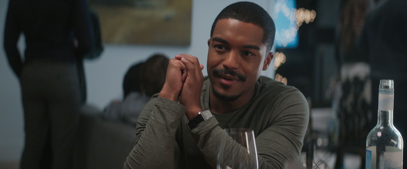 Kate Siegel Descends Into Dangerous Mind Games in First Hypnotic ...