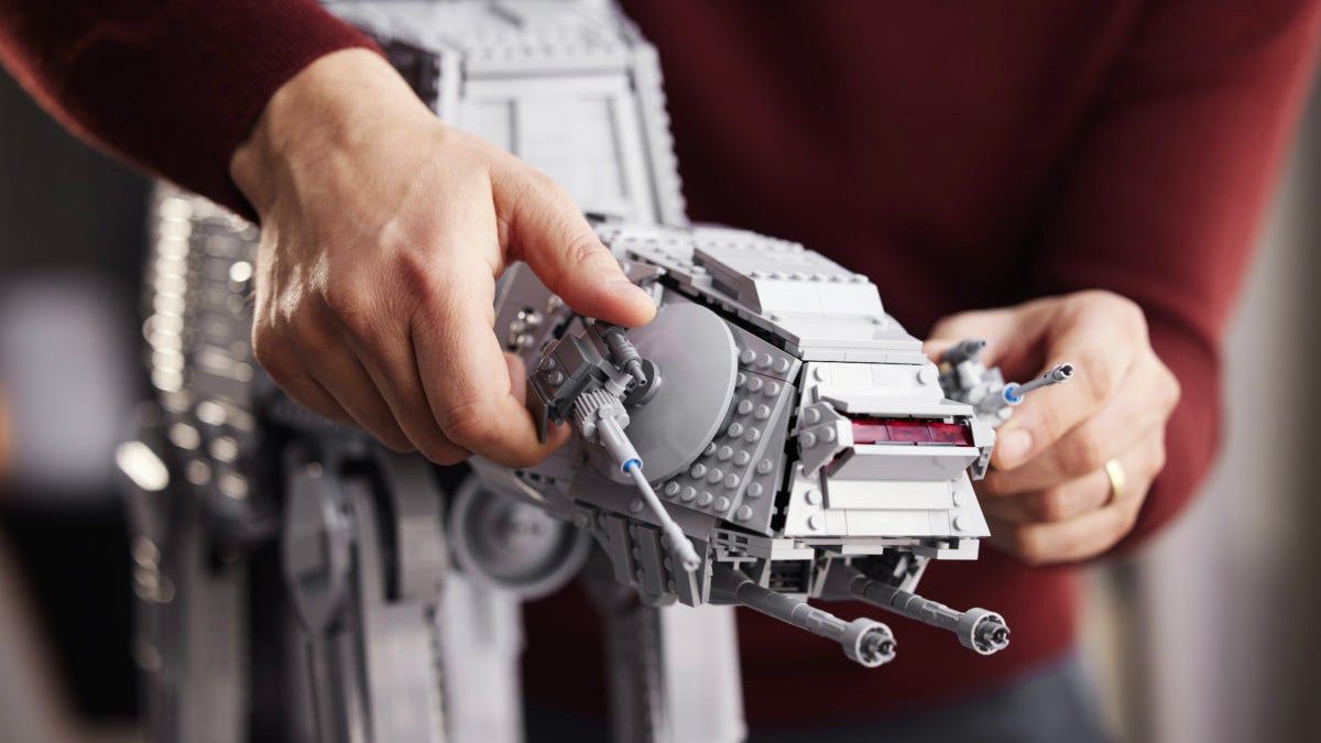 LEGO Star Wars AT-AT Is Over 2 Feet Tall, Comes With 6,785 Pieces