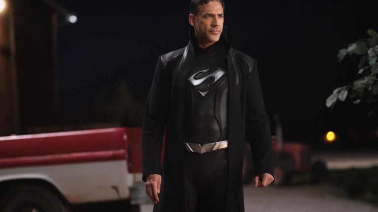 Superman and Lois: An Appreciation for Adam Rayner’s Tal-Rho