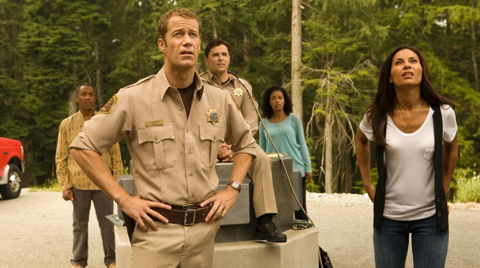 Eureka and Tales from the Loop Show the Beauty of Sci-Fi Storytelling