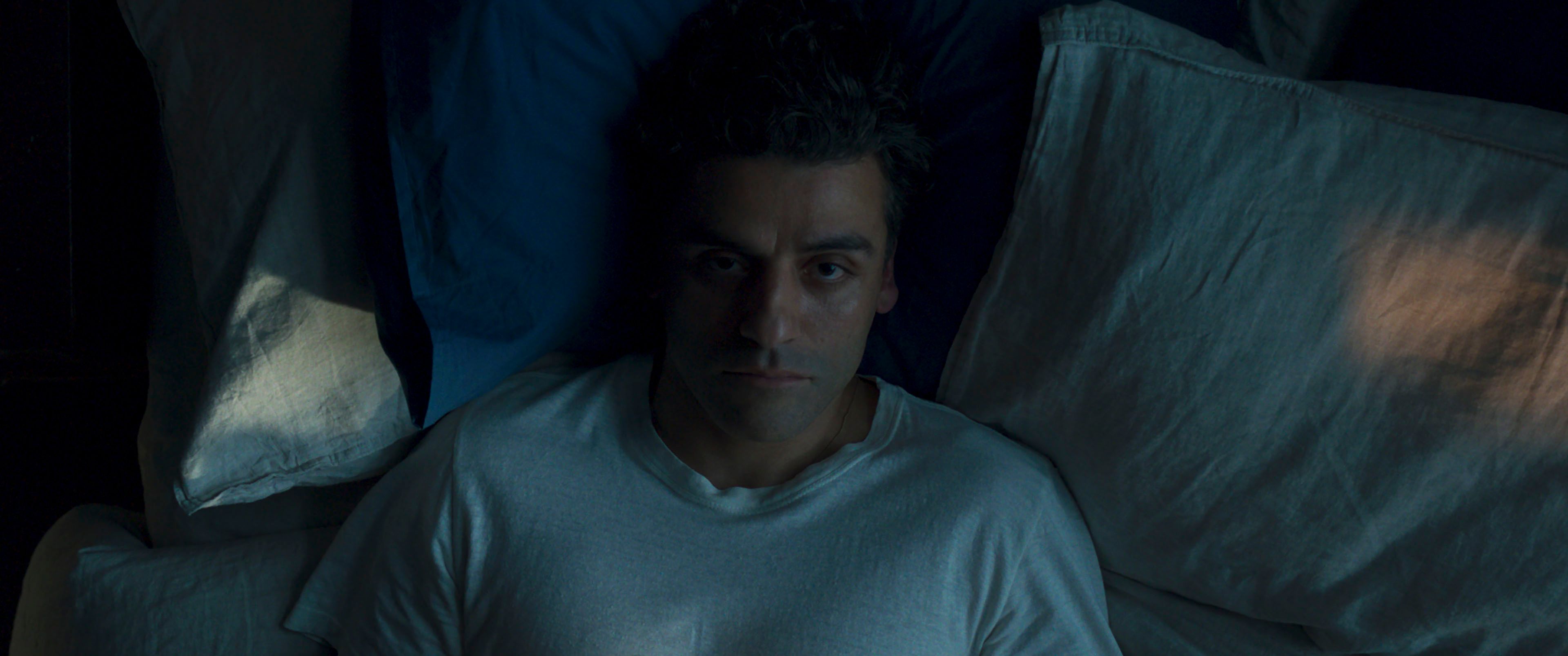 Moon Knight Episode 1 Review: Oscar Isaac in a Mythical Mystery for the ...