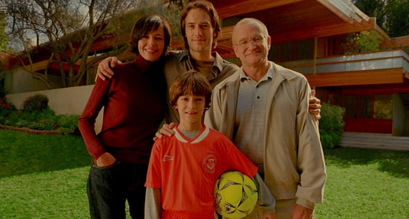 One Hour Photo Predicted the Dangers of Photo-Sharing