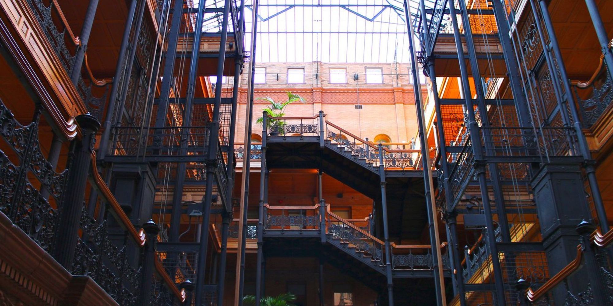 10 Picturesque Movie Sets You Can Visit In Los Angeles