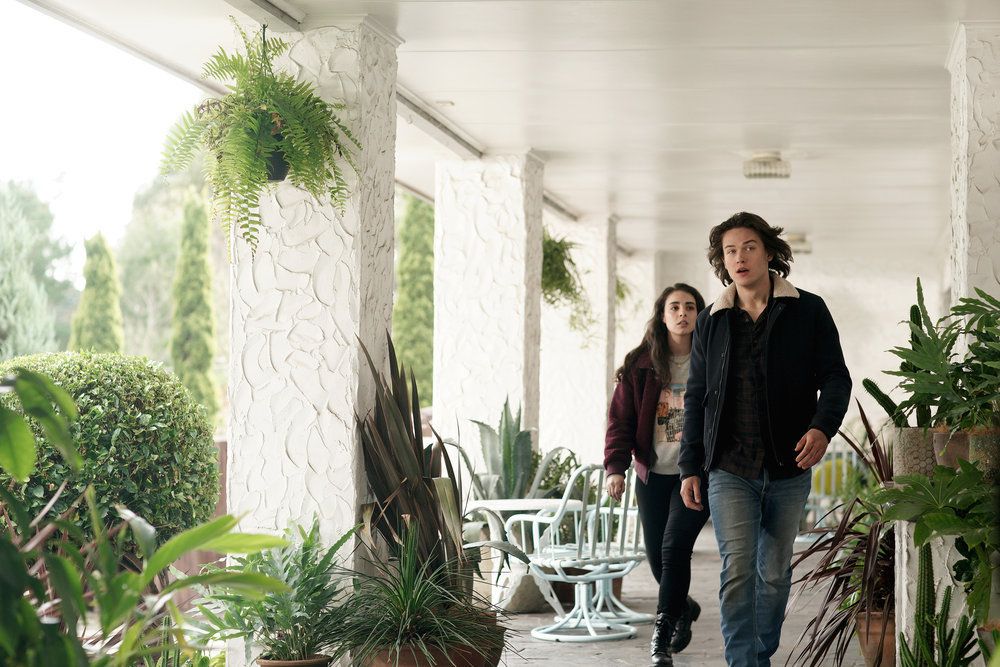 La Brea Season 2 Images Show the Characters Traveling to the 80s