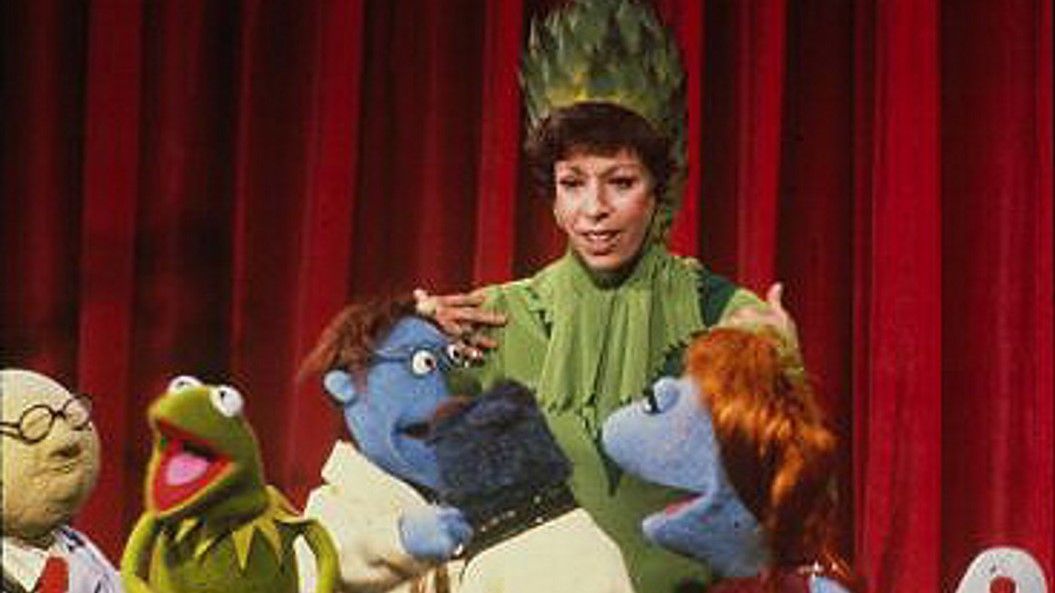 The Muppet Show's Best Guests From Elton John to Carol Burnett