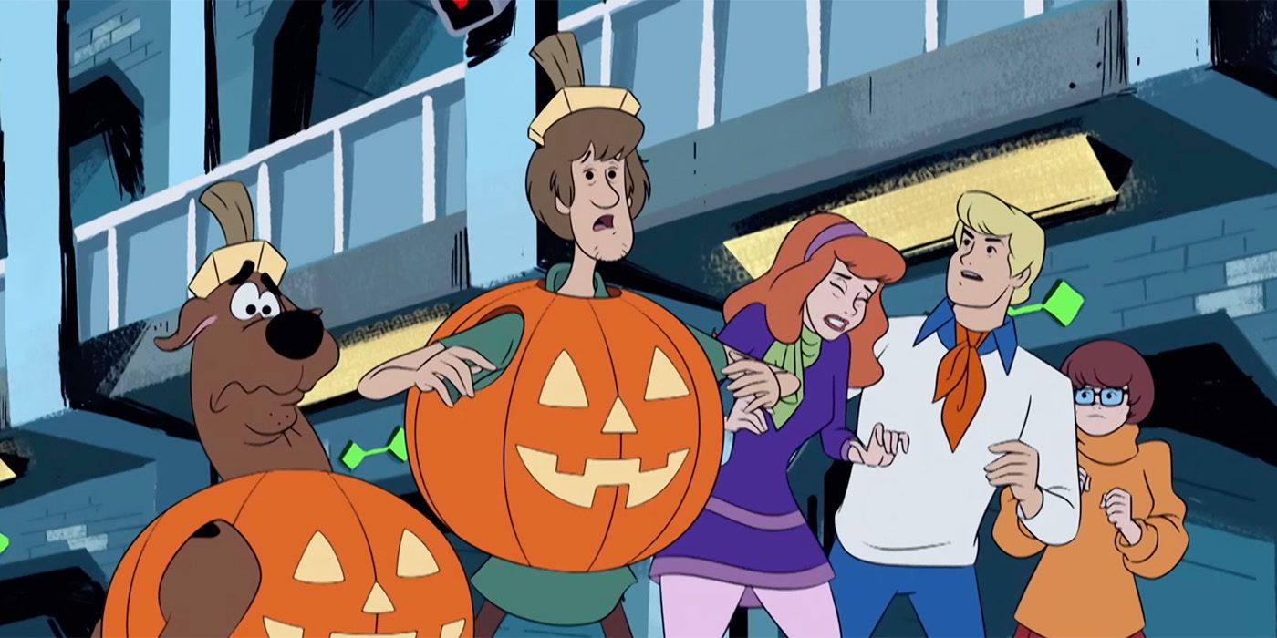 Trick or Treat, Scooby Doo! Clip: Shaggy and Scooby Enjoy Halloween