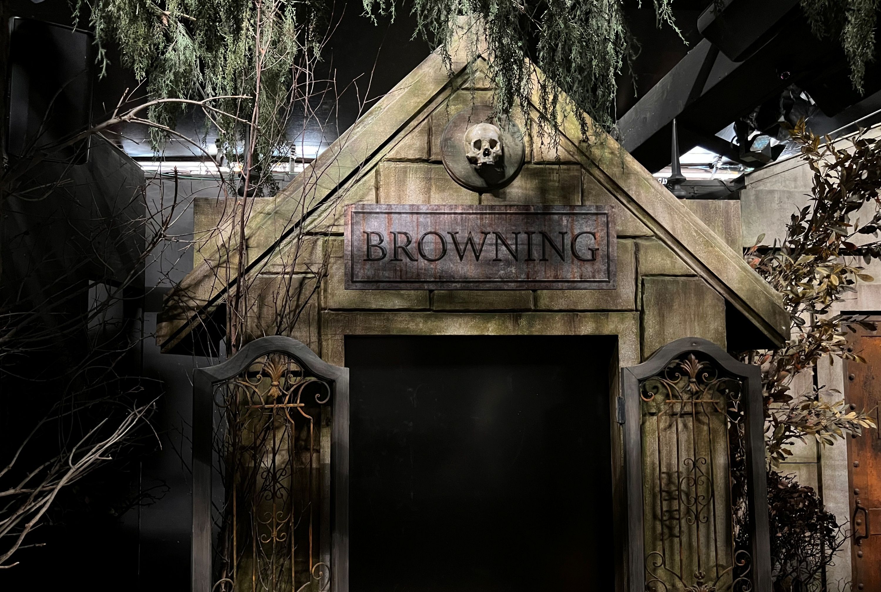 HHN 2022: Horrors of Blumhouse & Universal Monsters Haunted House Images