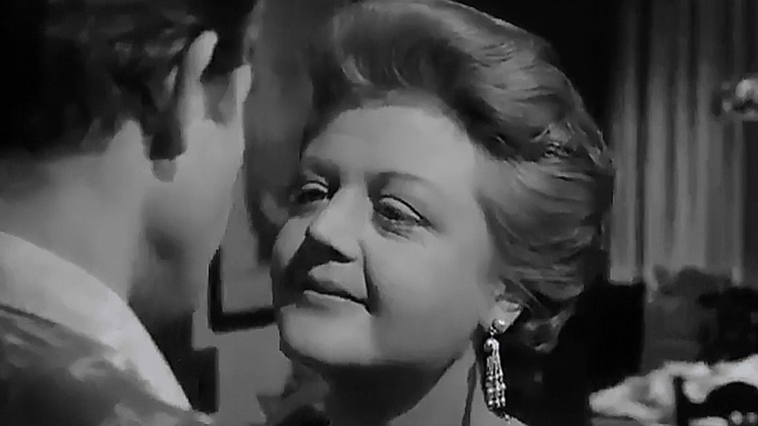 Angela Lansbury's Best On-Screen Moments From Murder, She Wrote to Gaslight