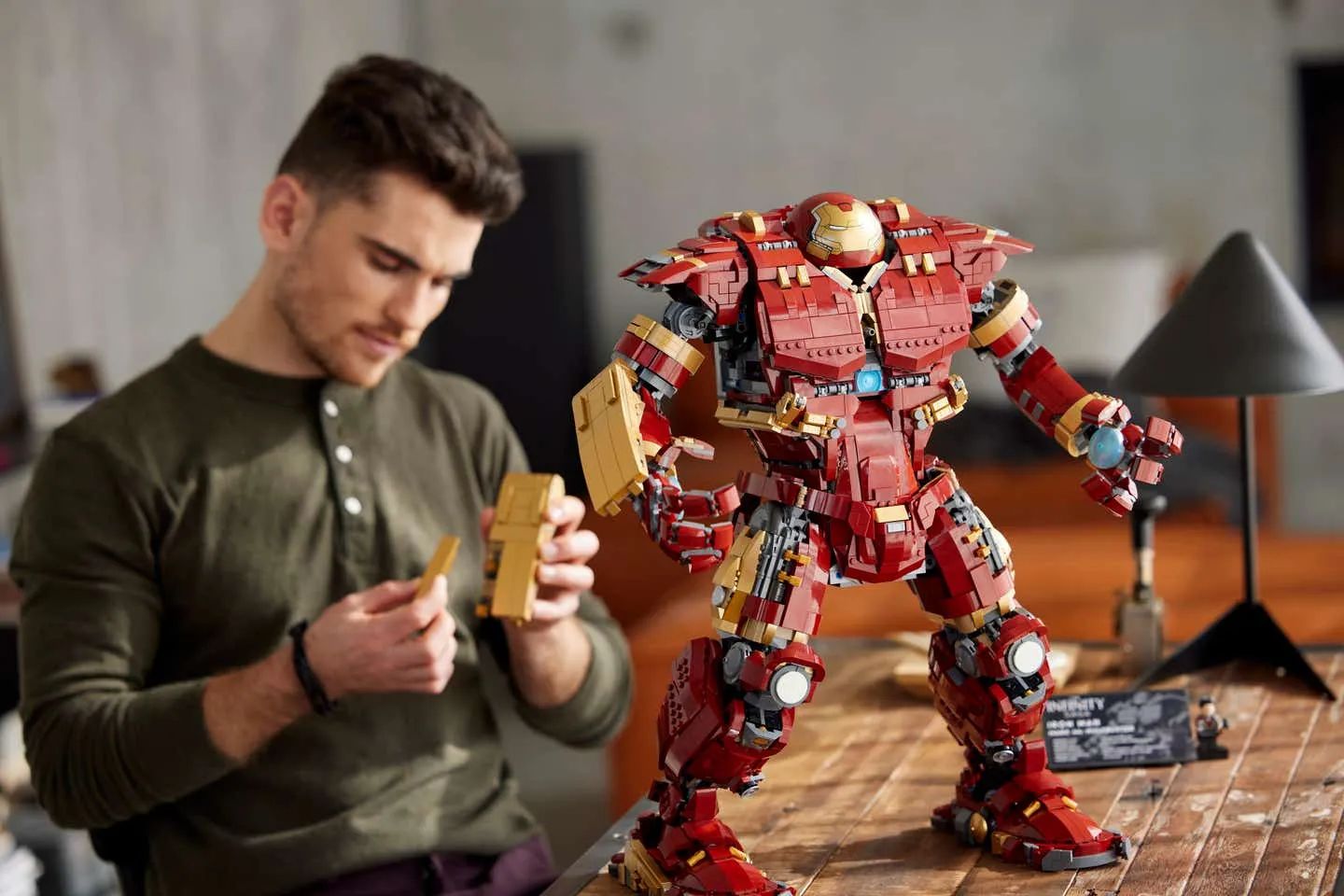 Marvel's Hulkbuster Gets 4,000 Piece LEGO Set
