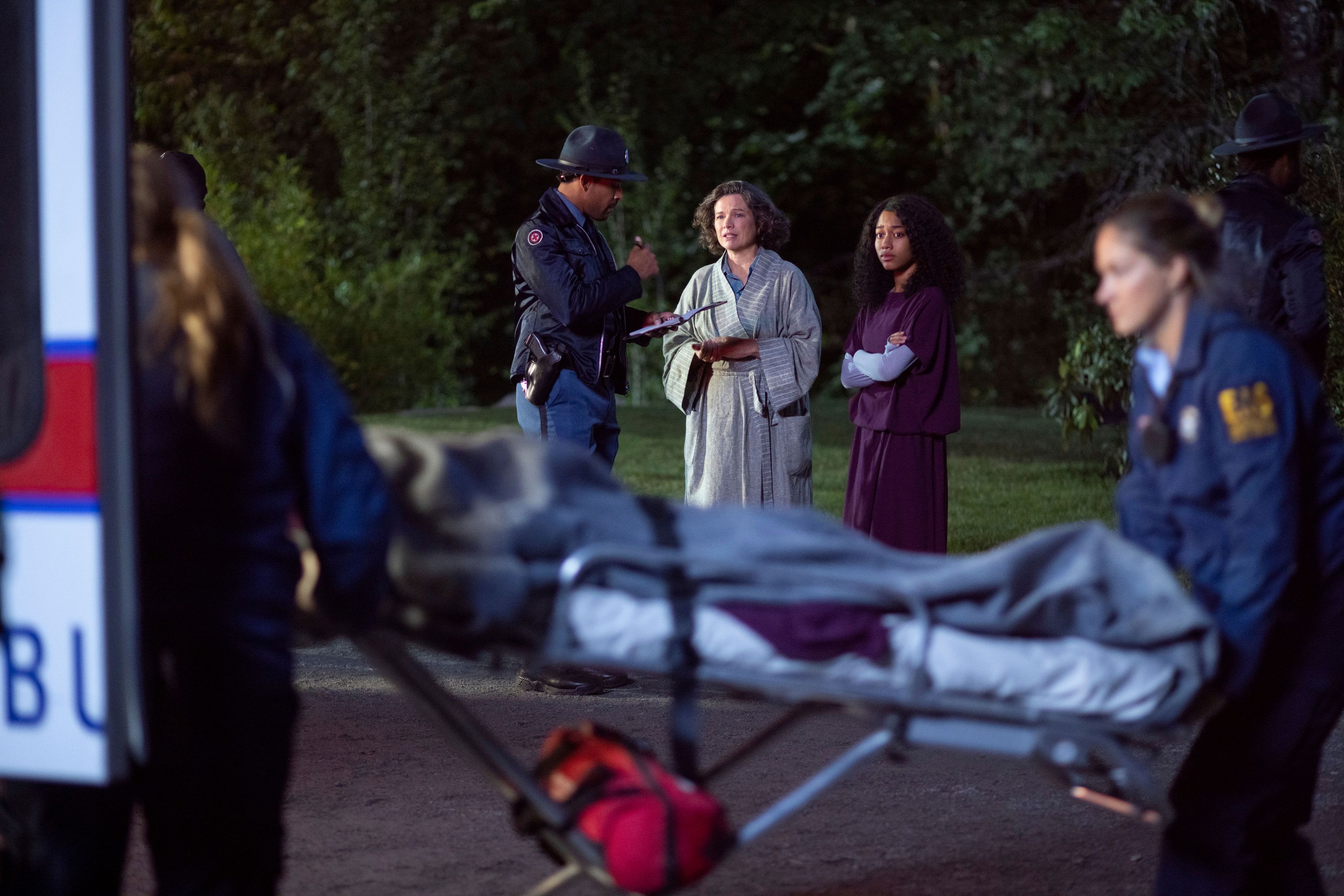 The Midnight Club Ending: Heather Langenkamp on That Dr. Stanton Reveal