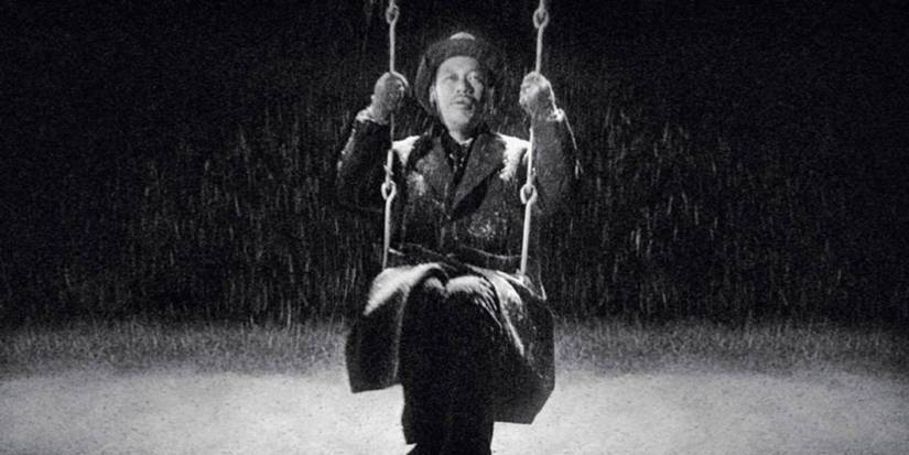Living Is a Worthy English-Language Remake of Kurosawa's Classic Ikiru