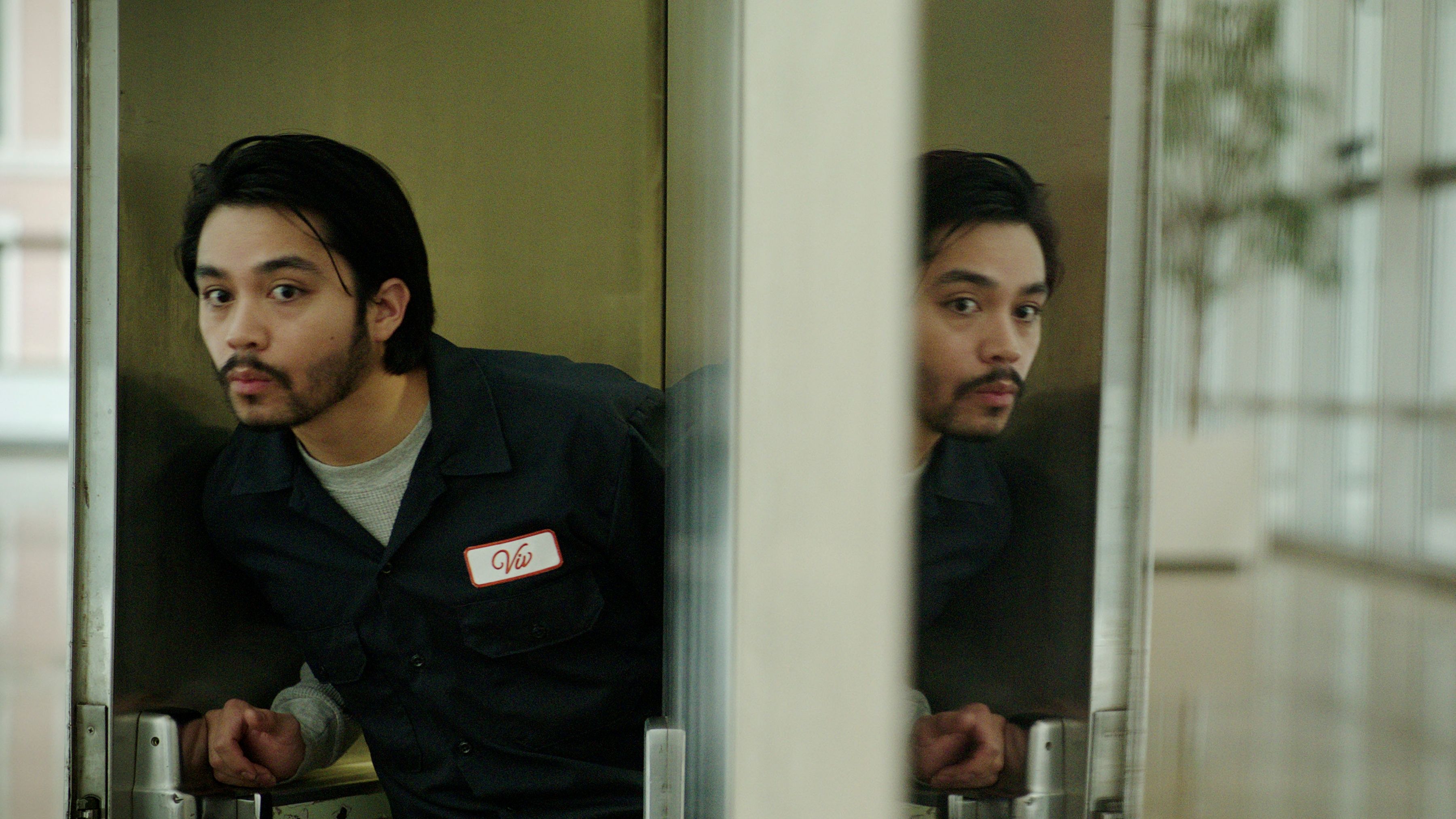 Kaleidoscope Ending Explained: Who Got Away With the Heist? Kaleidoscope Ending Explained: Who Got Away With the Heist?