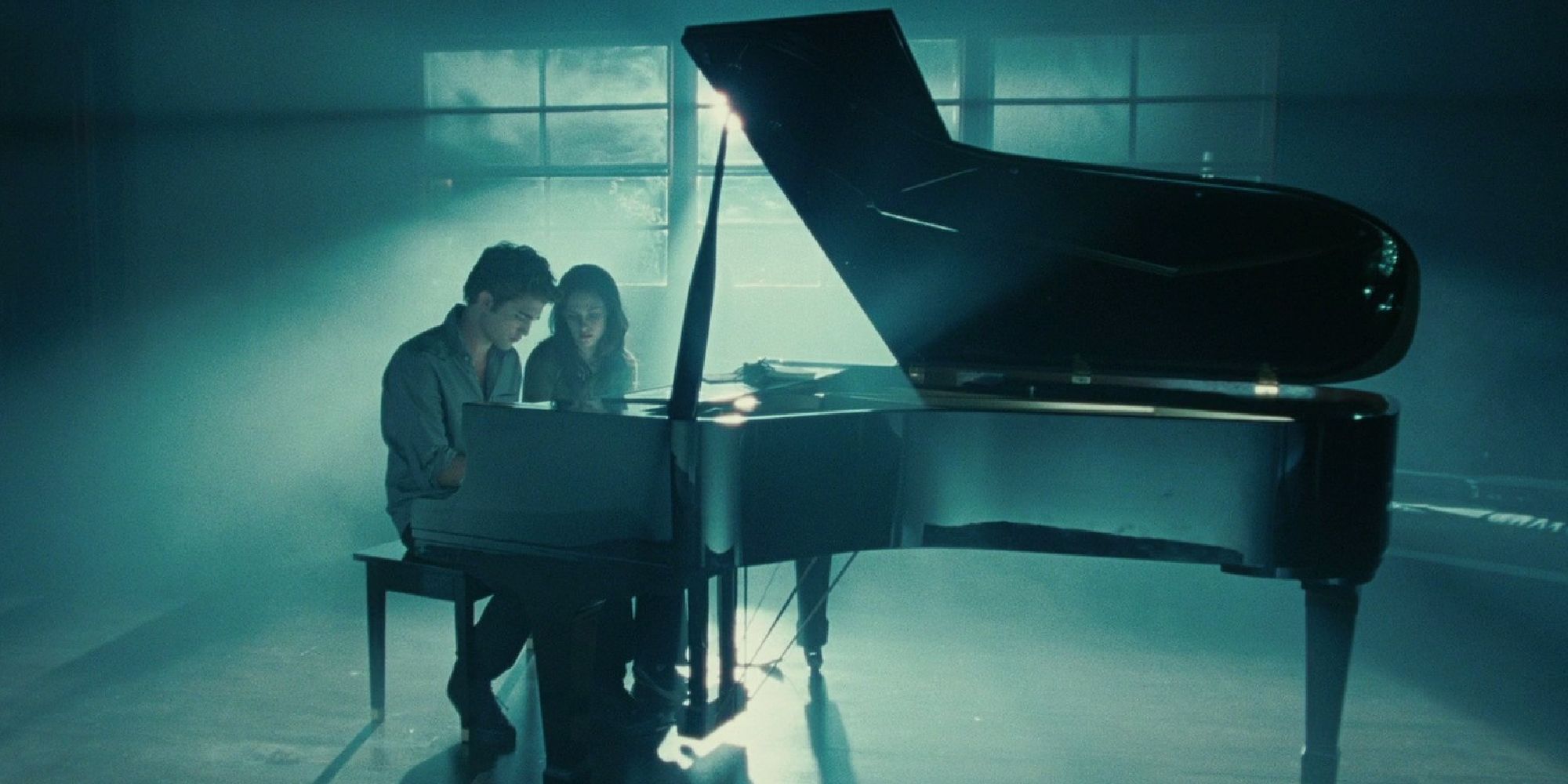 10 Movies With Great Cinematography but Disappointing Plots, According to Reddit