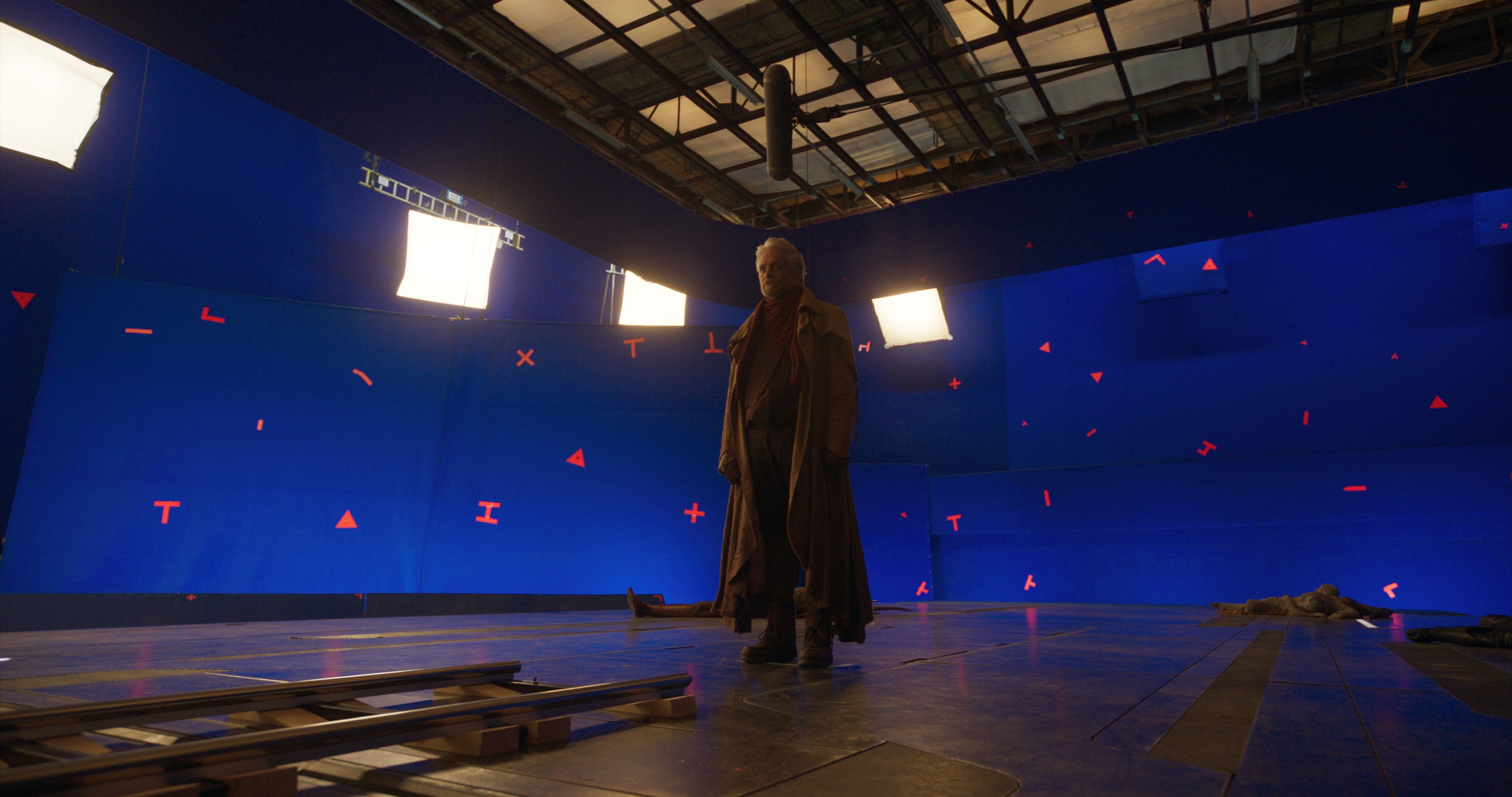 ‘Ant-Man and the Wasp: Quantumania’ VFX Images Show What Was Real