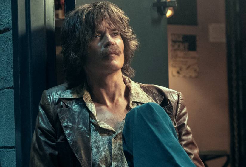 Timothy Olyphant Talks 'Daisy Jones & The Six' and His Love of Music