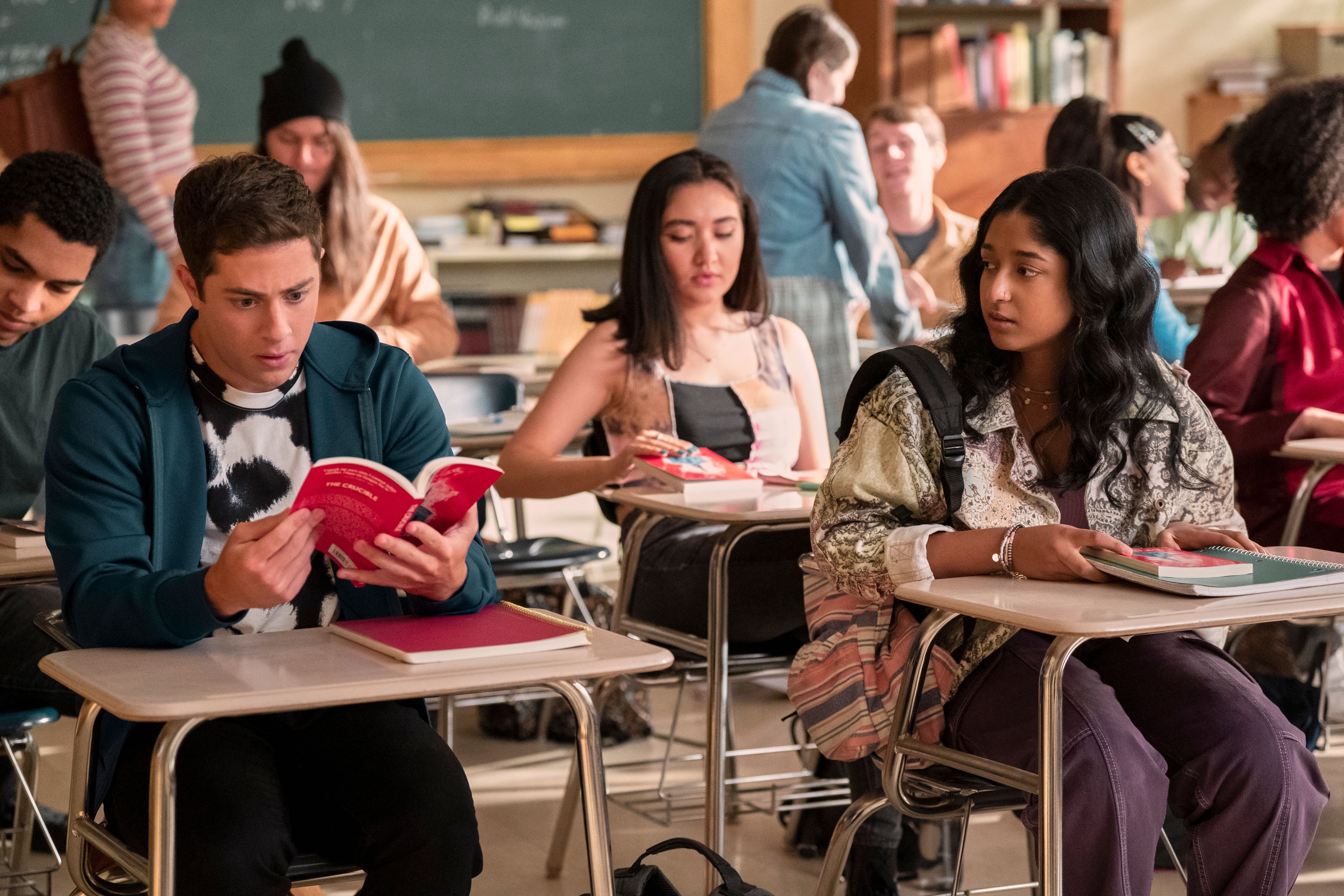 'Never Have I Ever' Season 4 Trailer: Devi Is In For Some Senior Year ...