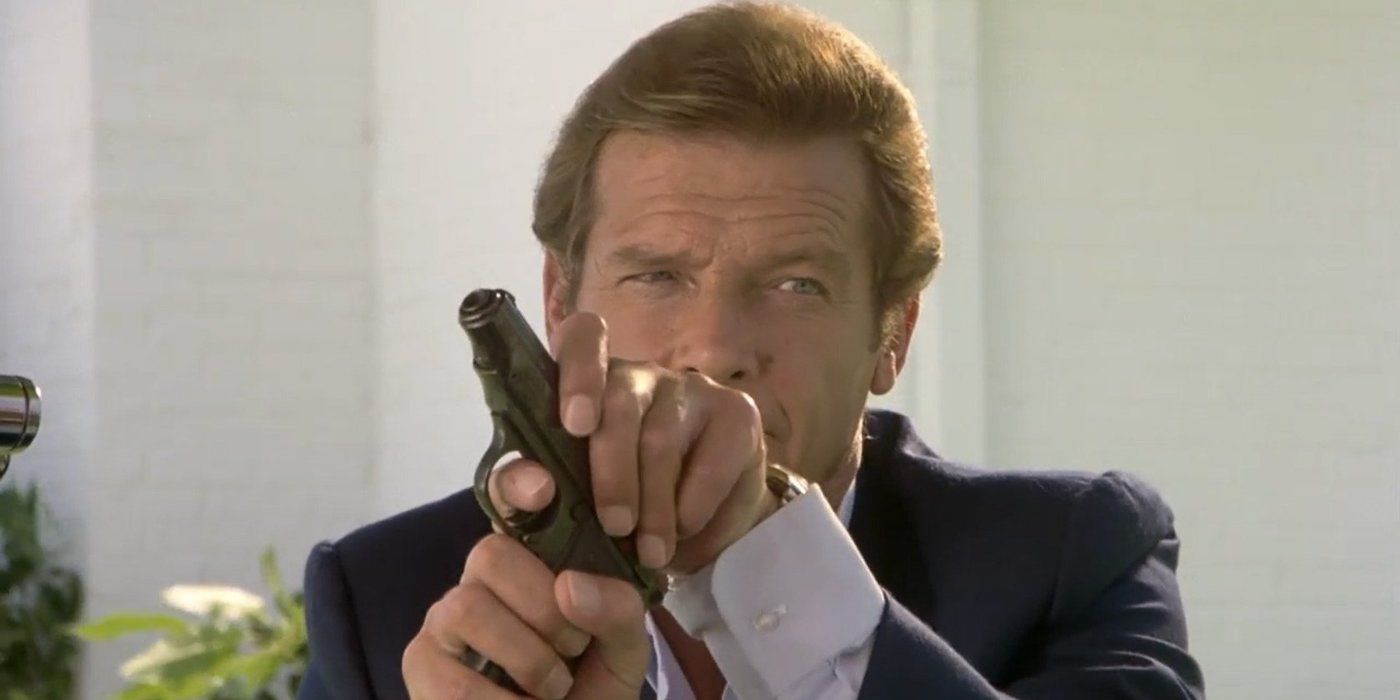 After Playing James Bond, Pierce Brosnan Couldn't Do This In Another Movie