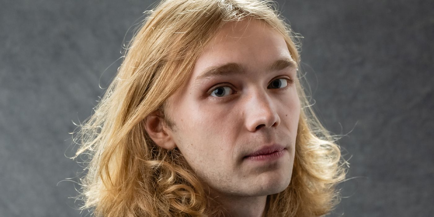 Charlie Plummer on Doing His First Drag Performance in 'National Anthem'