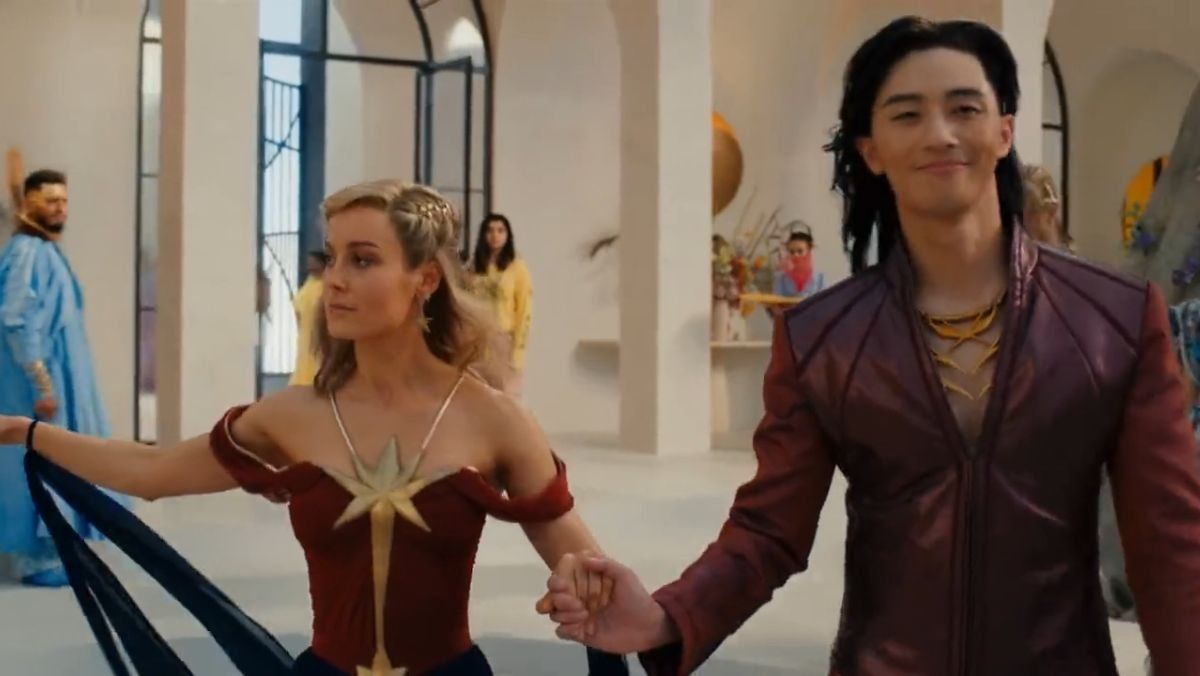 Captain marvel wedding | Beachweddingtips.com
