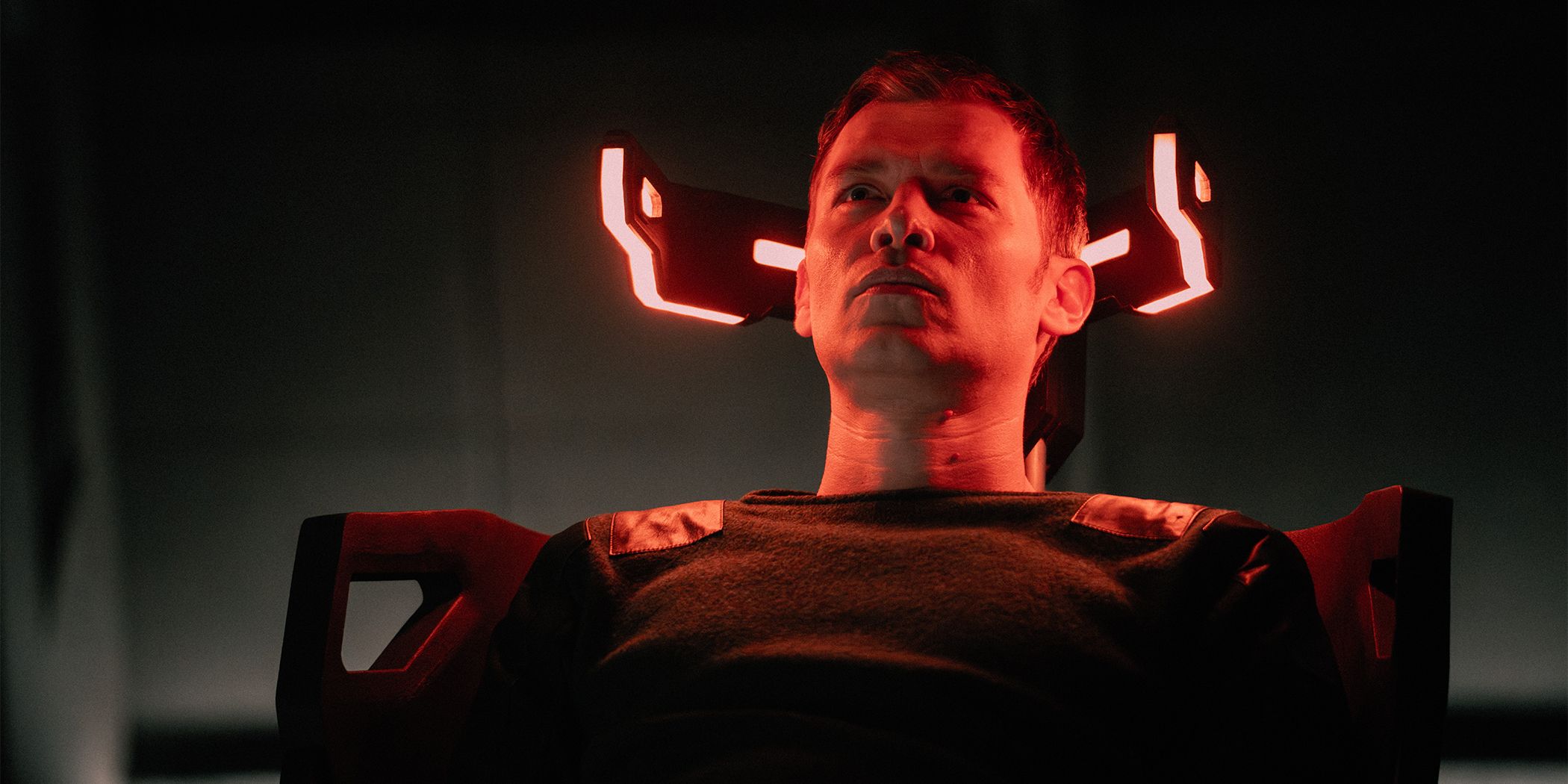 'Halo’s Joseph Morgan Teases a Big Arc in Season 2 & Reveals Karaoke Song