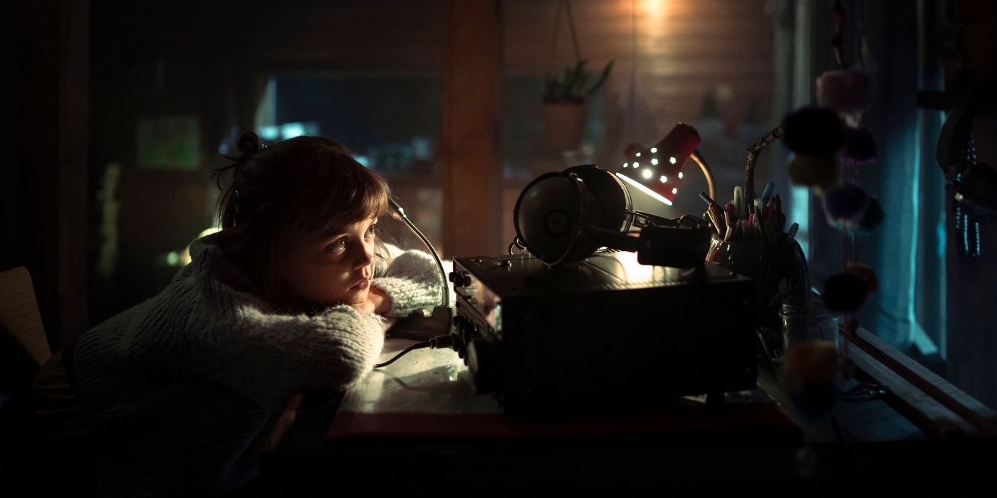 'The Signal' Ending Explained — Do Aliens Finally Arrive? 'The Signal' Ending Explained — Do Aliens Finally Arrive?