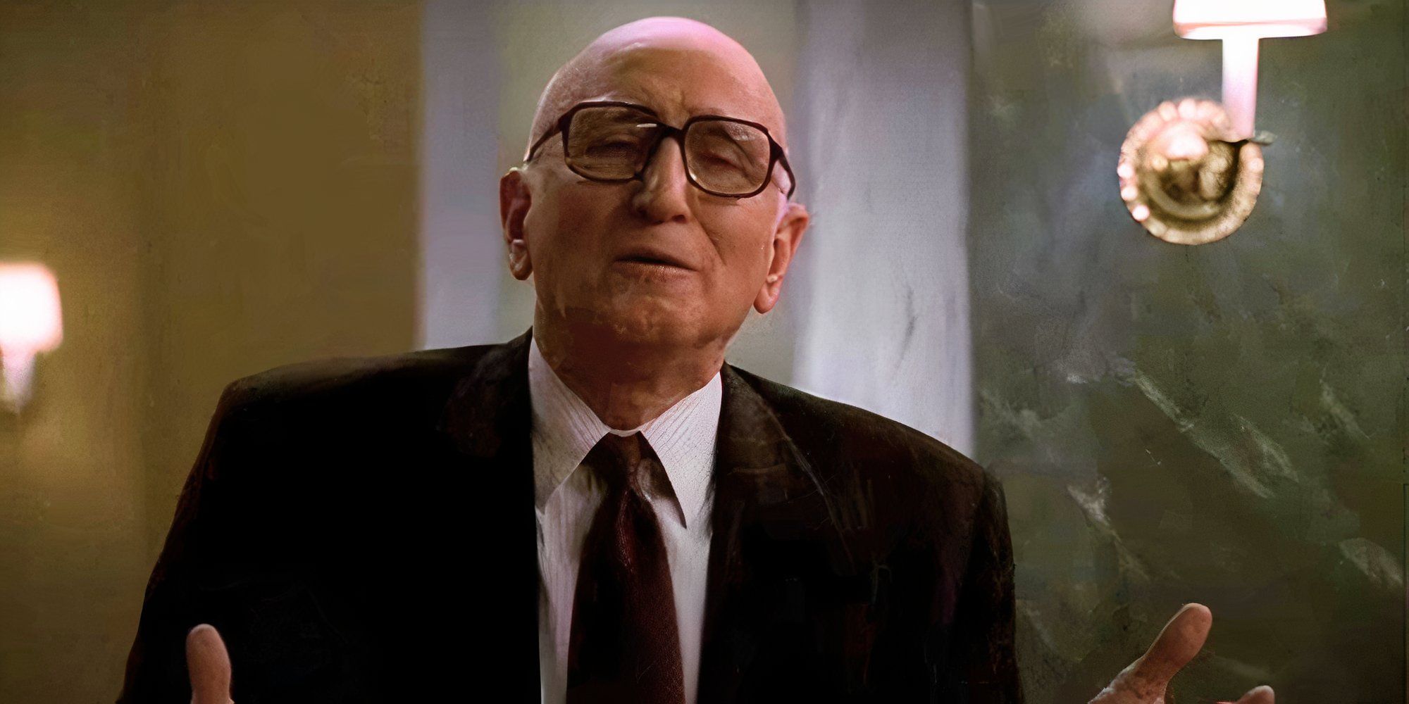 10 Best Uncle Junior Episodes of 'The Sopranos,' Ranked