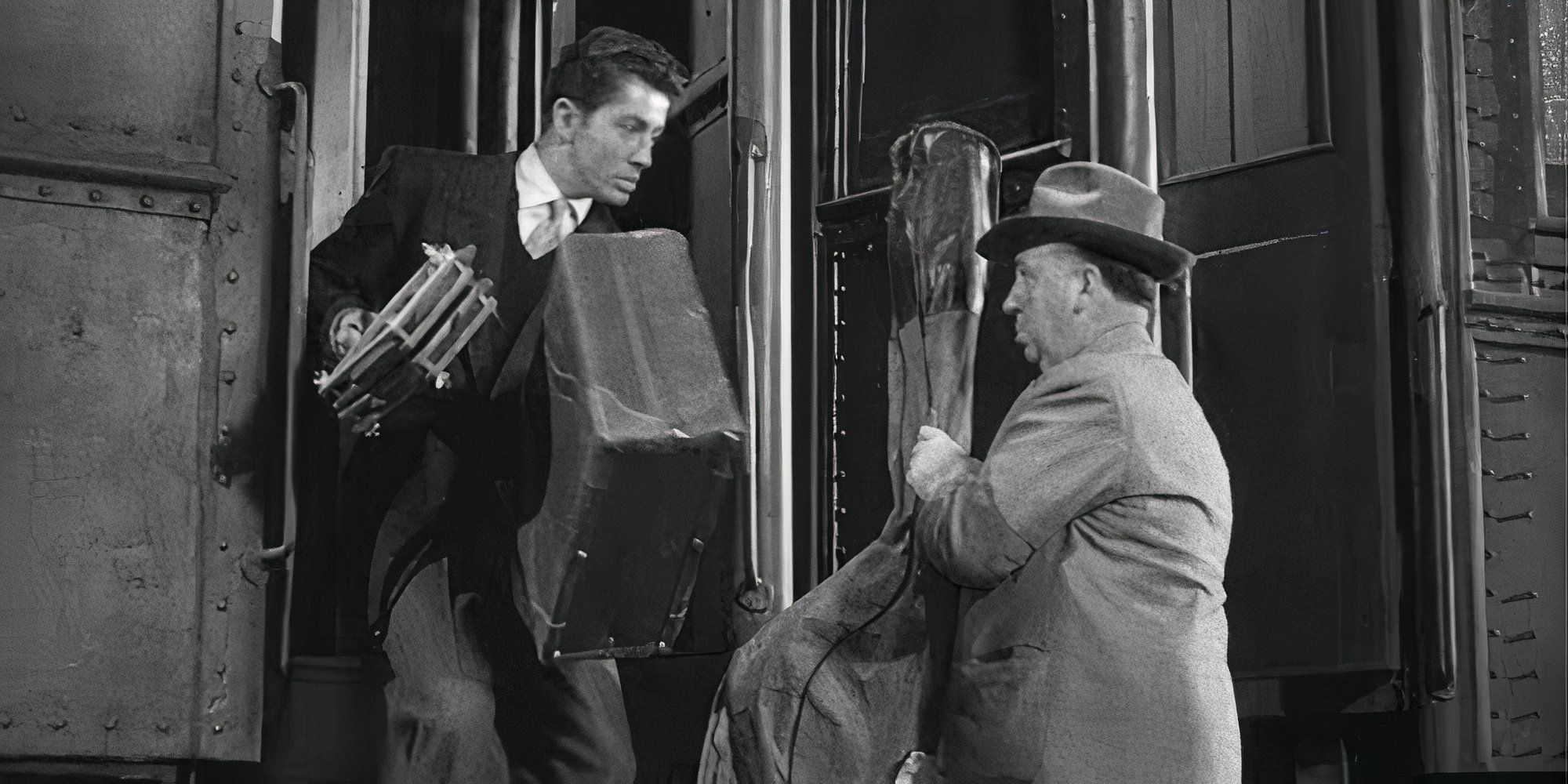 10 Best Alfred Hitchcock Cameos, Ranked