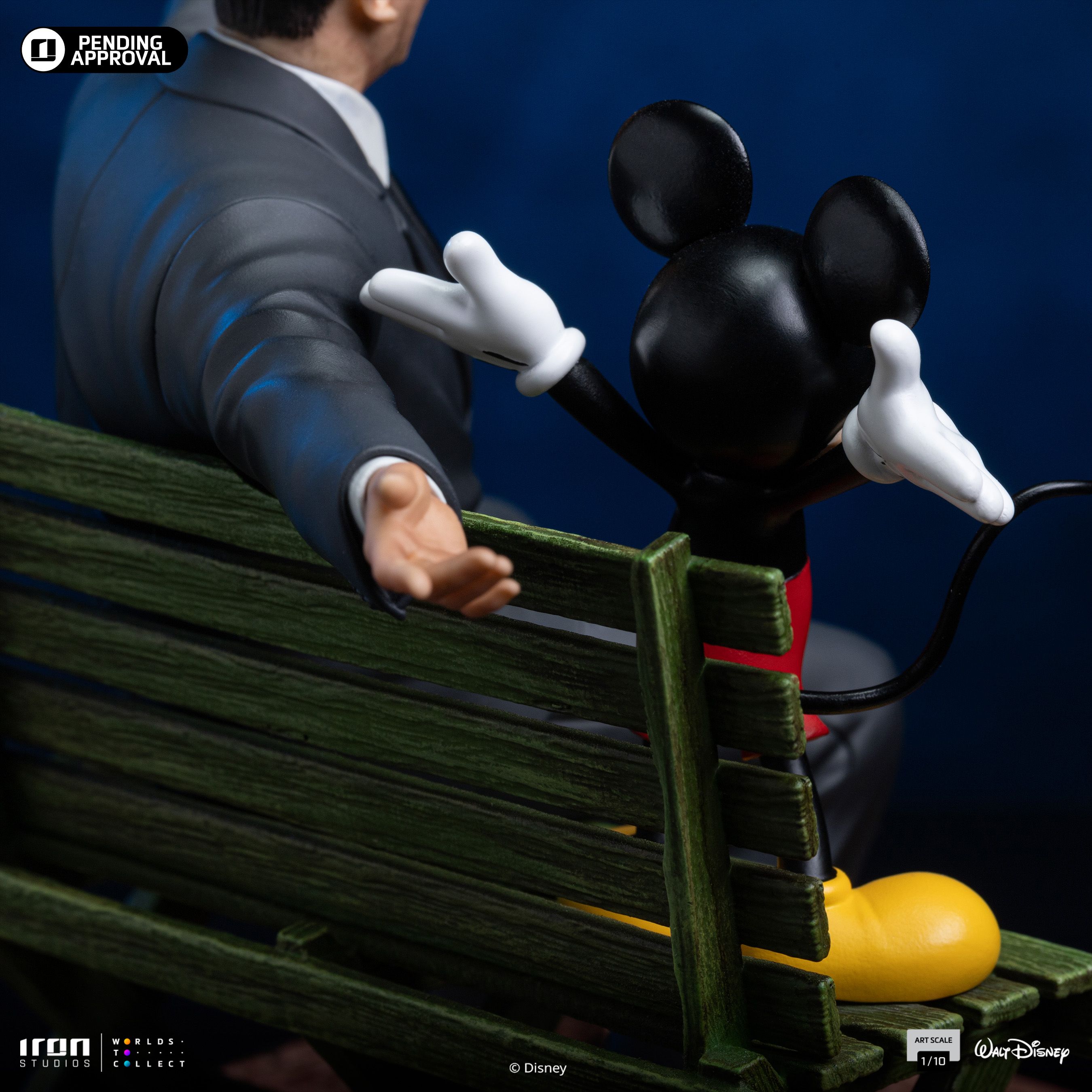 Statue De Walt Disney Et Mickey Mouse Walt Disney Statue "Partners" In