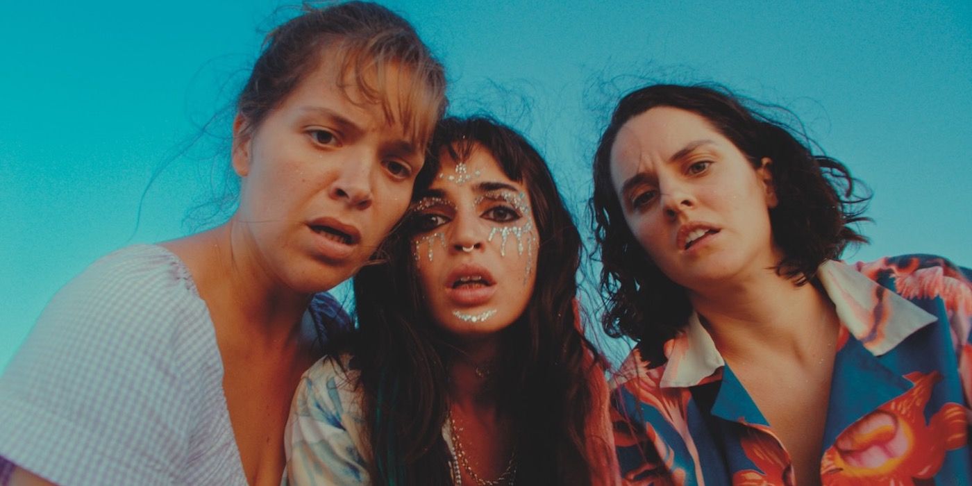 'The Balconettes' Review - Noemie Merlant's Directorial Debut Is a ...