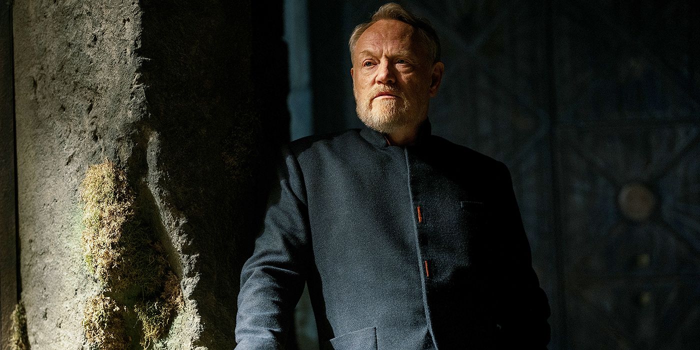 'Foundation's Jared Harris Explains How Season 3 Is "Breaking New ...
