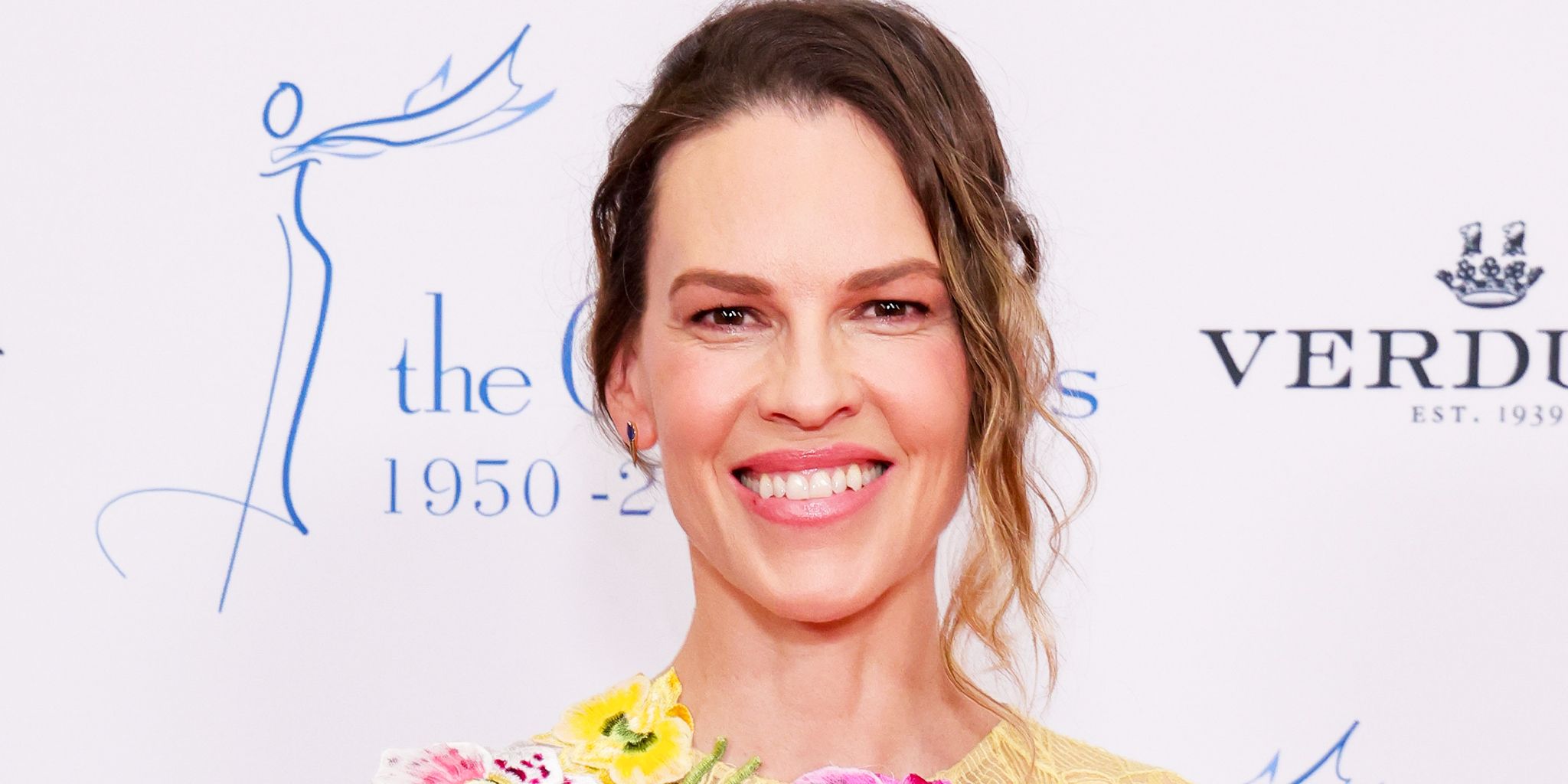 Hilary Swank's Forgotten Sci-Fi Disaster Flick With a 'Dark Knight ...