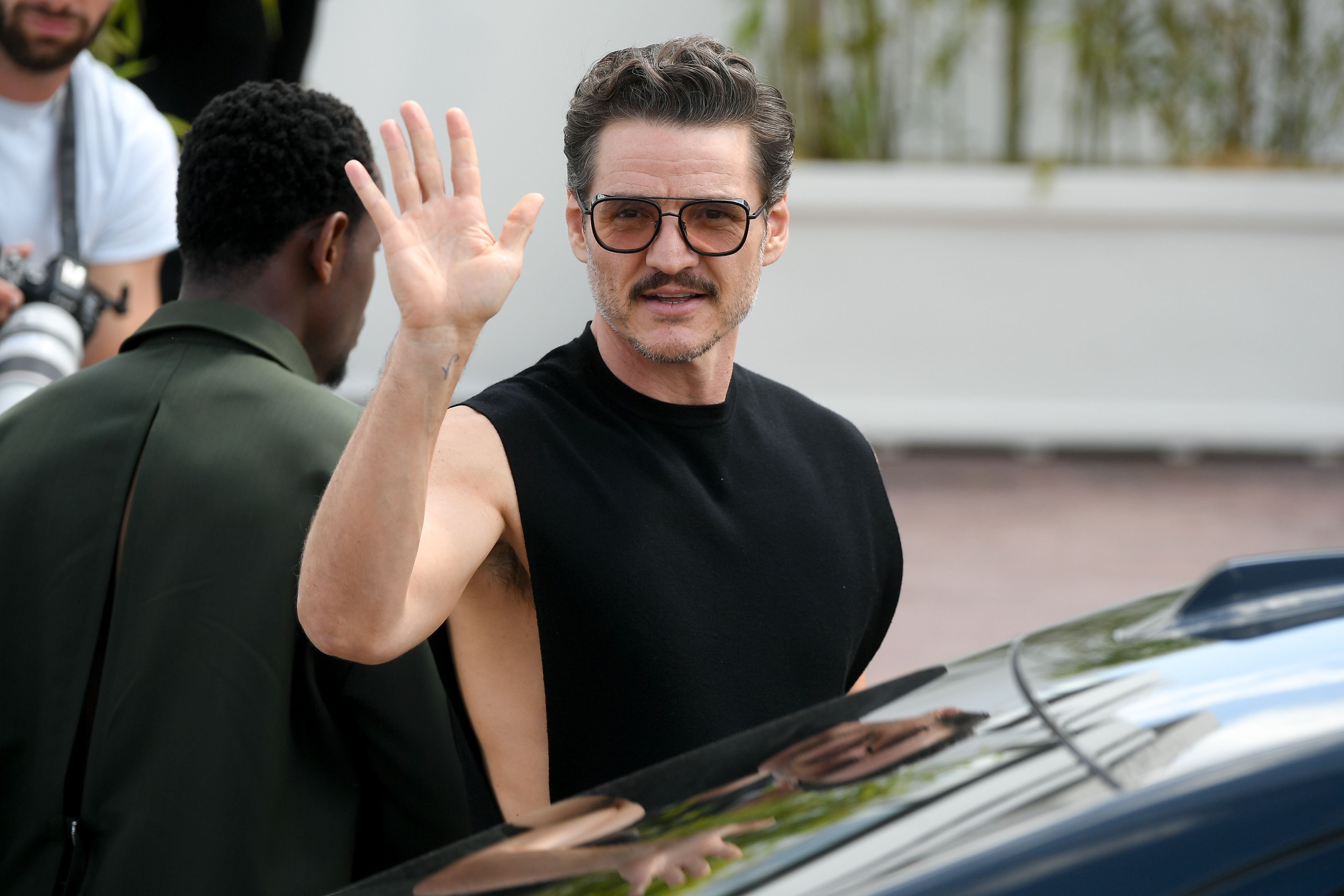 Pedro Pascal Starred With Matt Damon in This Controversial Action Epic ...