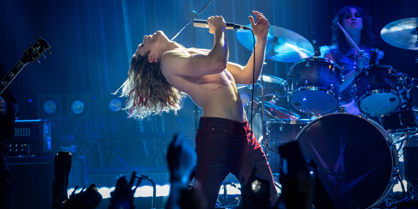 ‘Interview With the Vampire’ Star Reveals the Out of This World ...