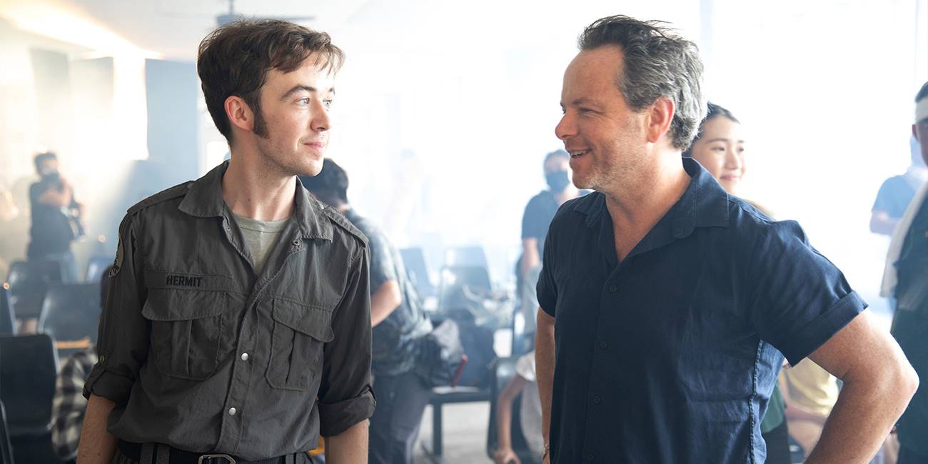 Why Noah Hawley Kicked Off His Sci-Fi Epic 'Alien: Earth' With a ...