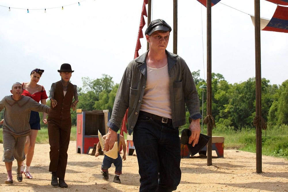 American Horror Story: Freak Show Images Reveal Kathy Bates' Bearded Lady