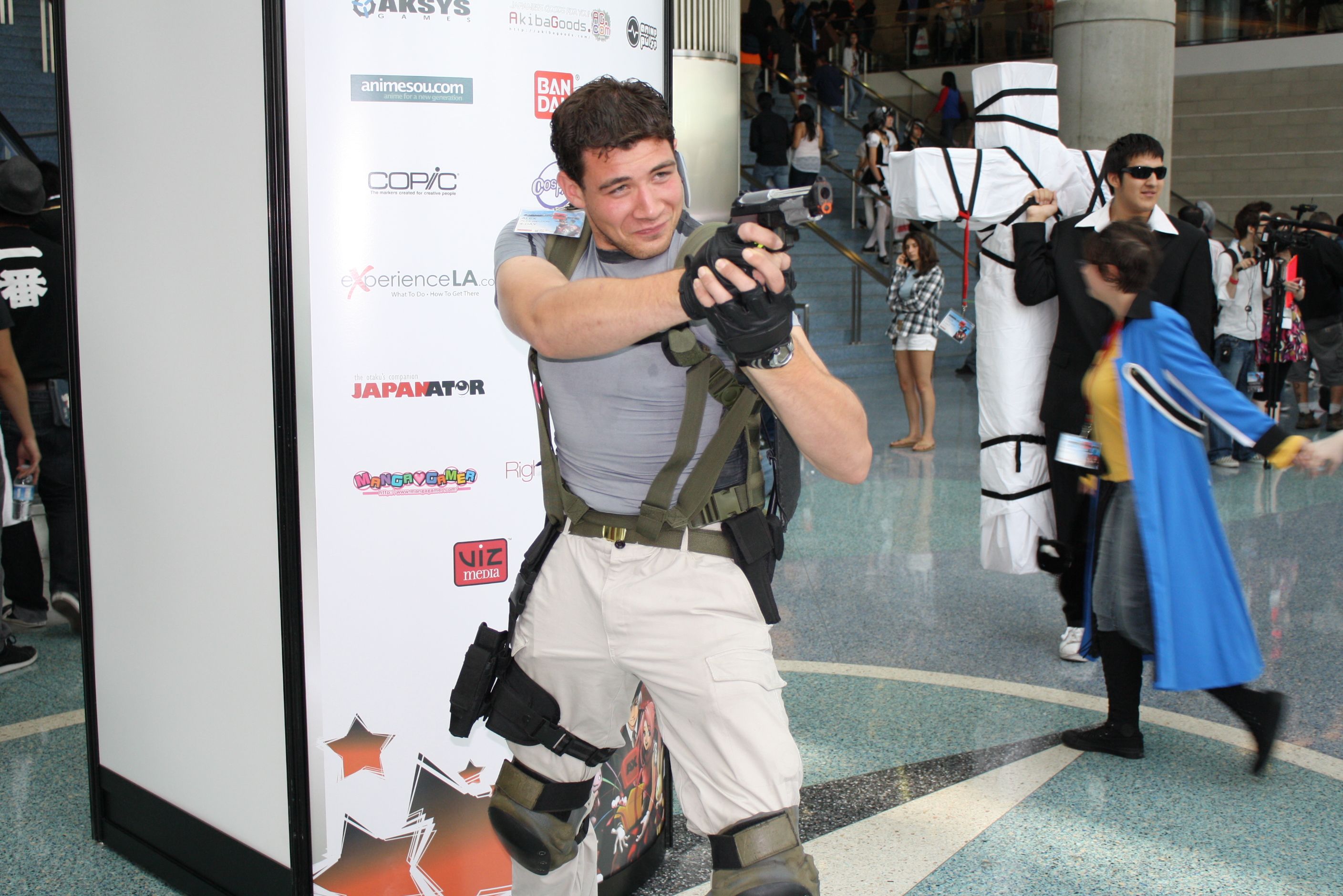 Anime Expo 2010 Cosplay Images Pictures; People in Costumes Convention ...