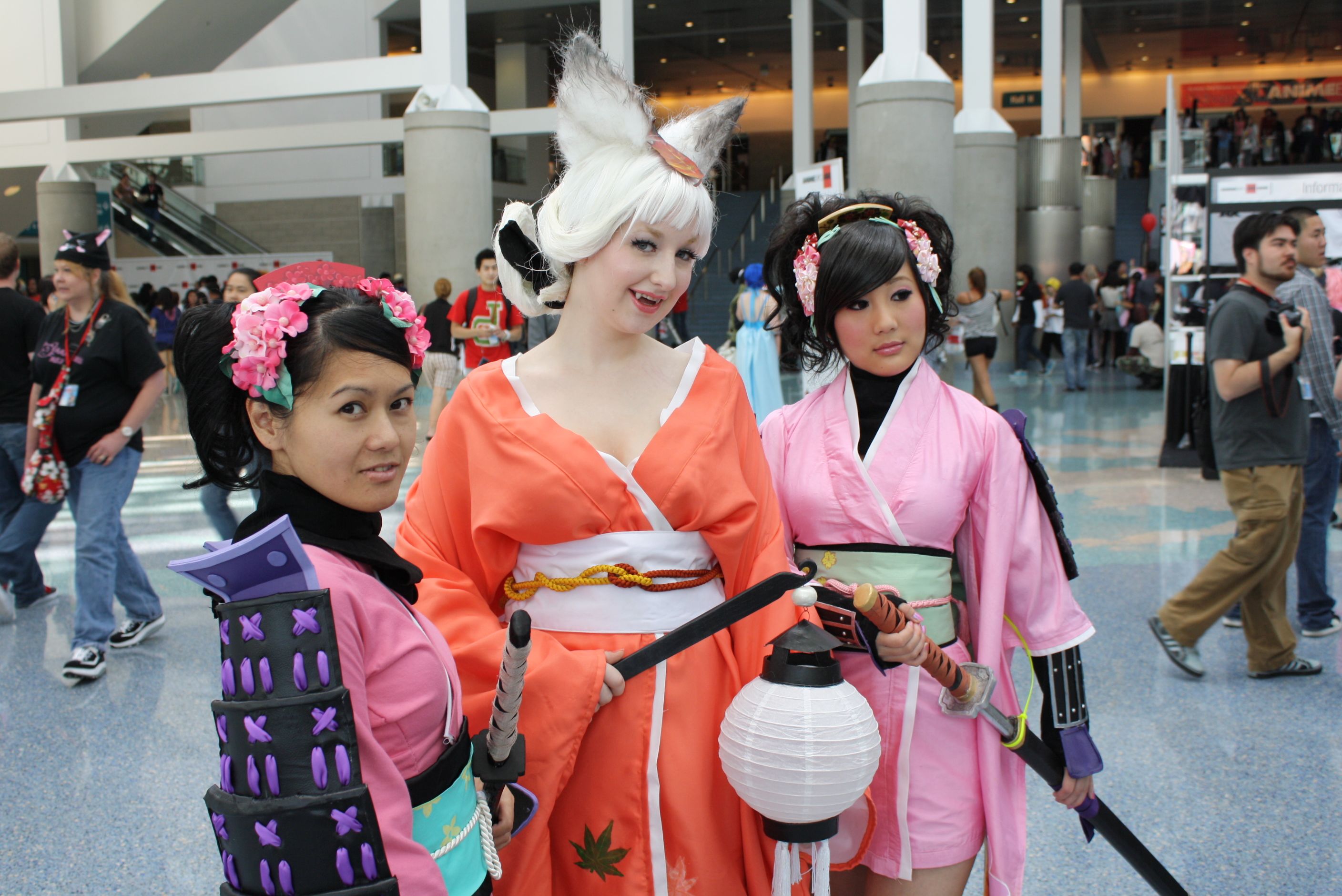 Anime Expo 2010 Cosplay Images Pictures; People in Costumes Convention ...